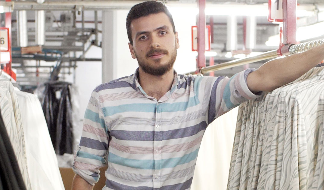 Hope ahead through refugee programme in Turkey - H&M Group